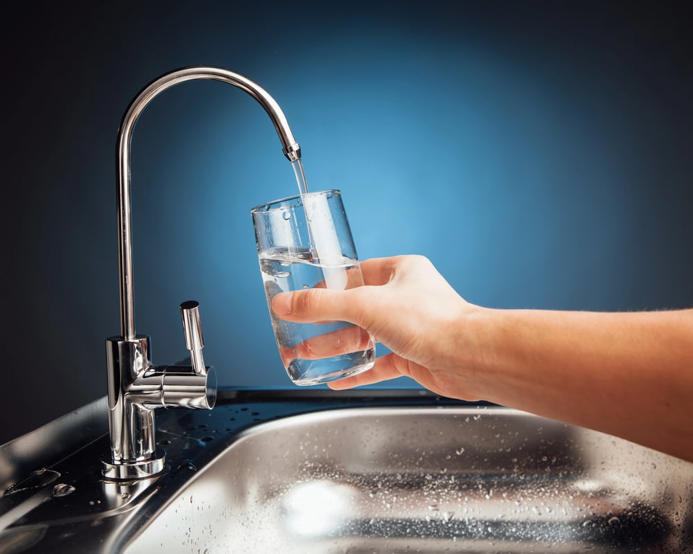 Guide on How to Safely Install a Water Filter in Your Home